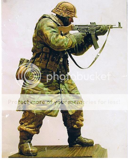 Help needed to identify 200mm Germans | planetFigure | Miniatures