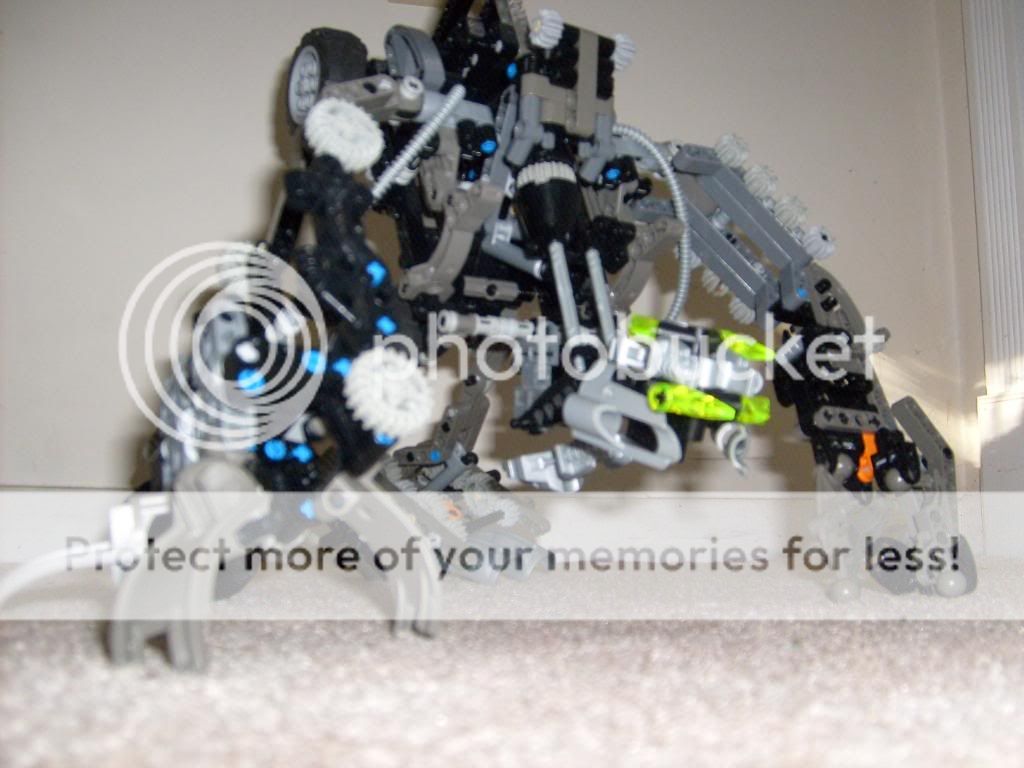 Heavy/Scratch: - Lego Technic Rotf Devastator | TFW2005 - The 2005 Boards
